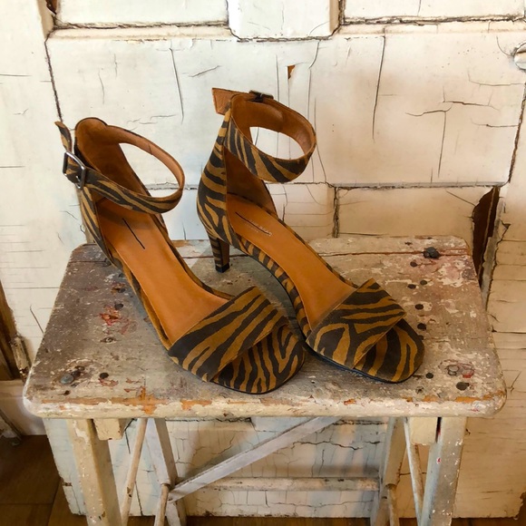 Shoe The Bear | Shoes | Shoe The Bear Heels By Anthropologie | Poshmark